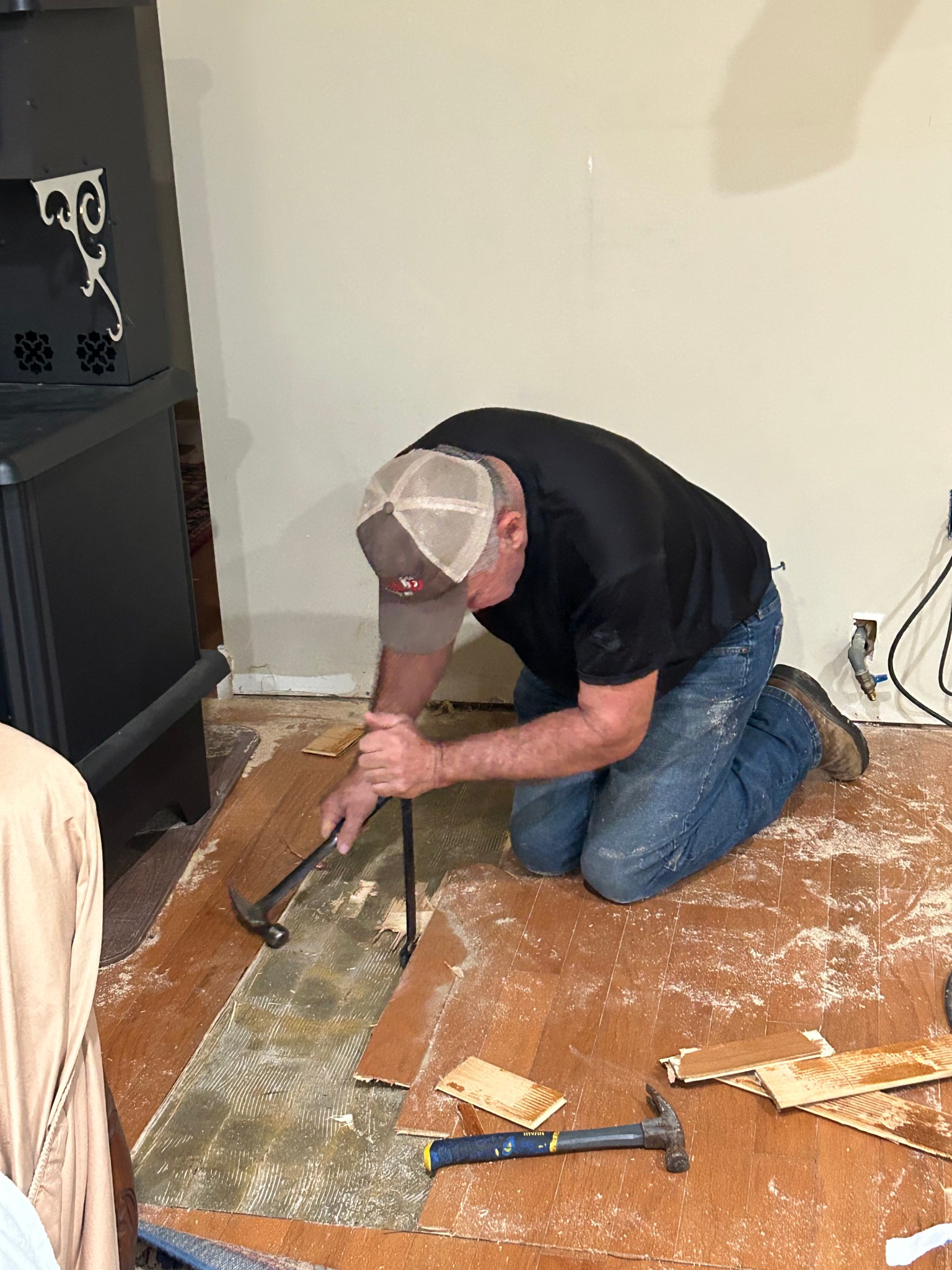 6 Things You Will Need To Install A Wood Cook Stove – Cozy Kitchen Wood ...